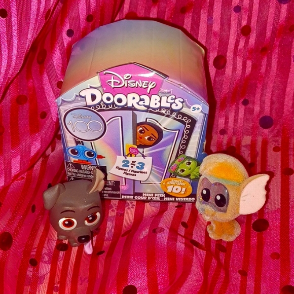 Disney | Toys | Disney Doorables Set Of Two Tito Of Oliver And Company ...